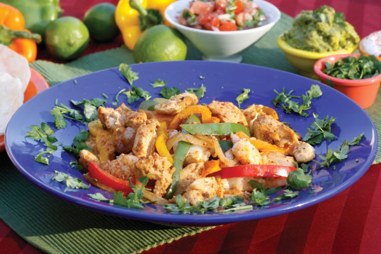 Chef Merito Shows Us How To Make Fish Fajitas | LATF USA NEWS