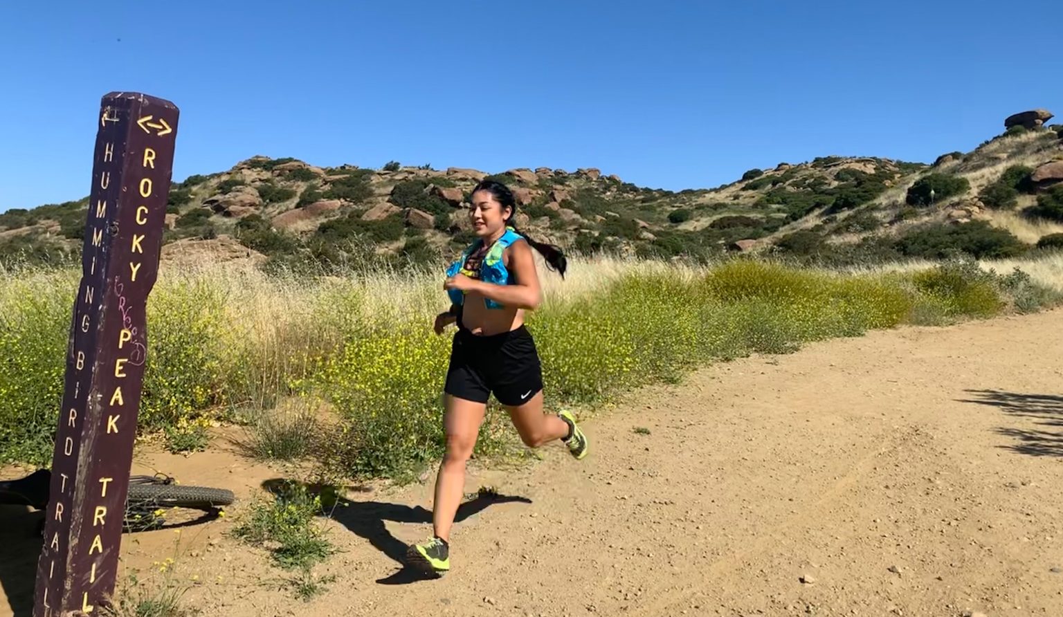 Runner's Must-Have: How Good Is The VJ MAXx Grip? | LATF USA NEWS