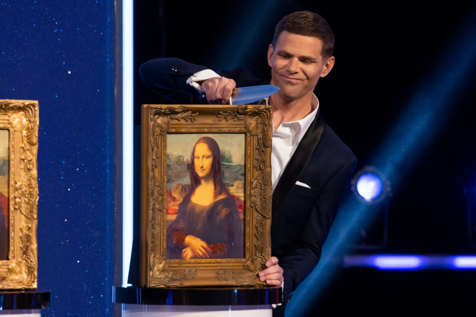 Is It A Painting or A Cake? | LATF USA NEWS