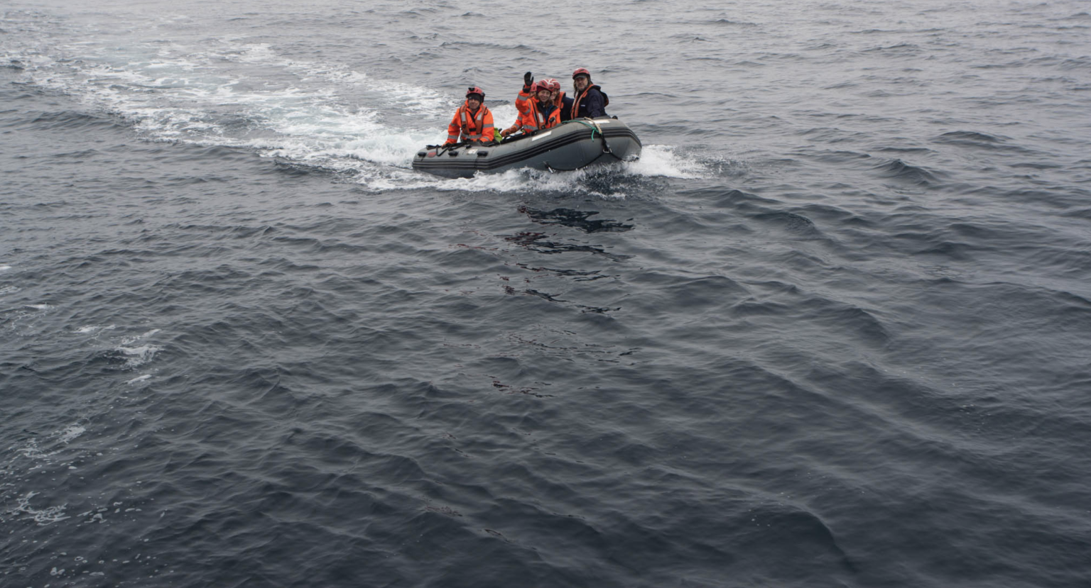 Submarine Debris Found Near Titanic Bow | LATF USA NEWS