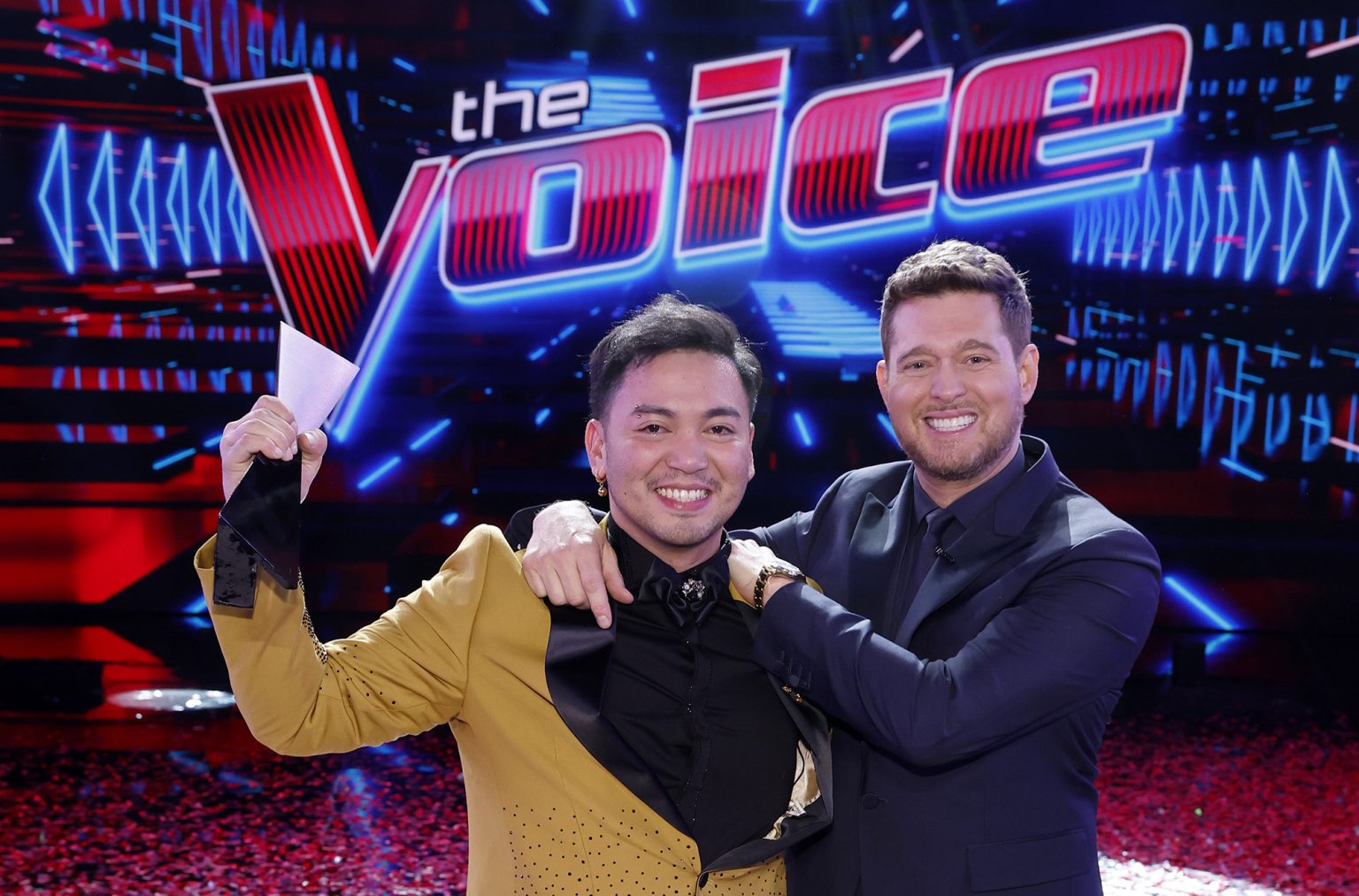 Filipino Born Sofronio Vasquez Wins Season 26 of "The Voice" | LATF USA ...